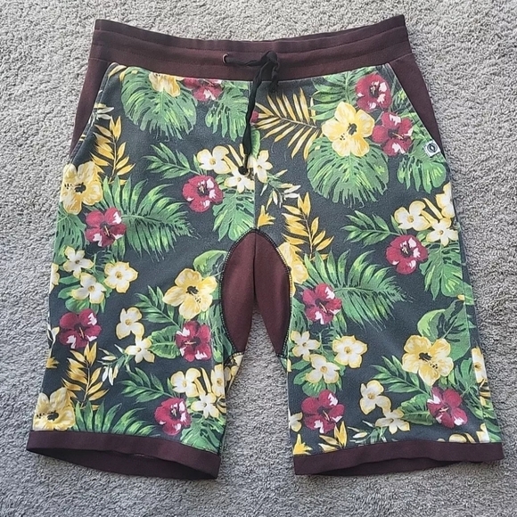 Akademiks | Shorts | Akademiks Bermuda Pants Men Large Green Brown ...
